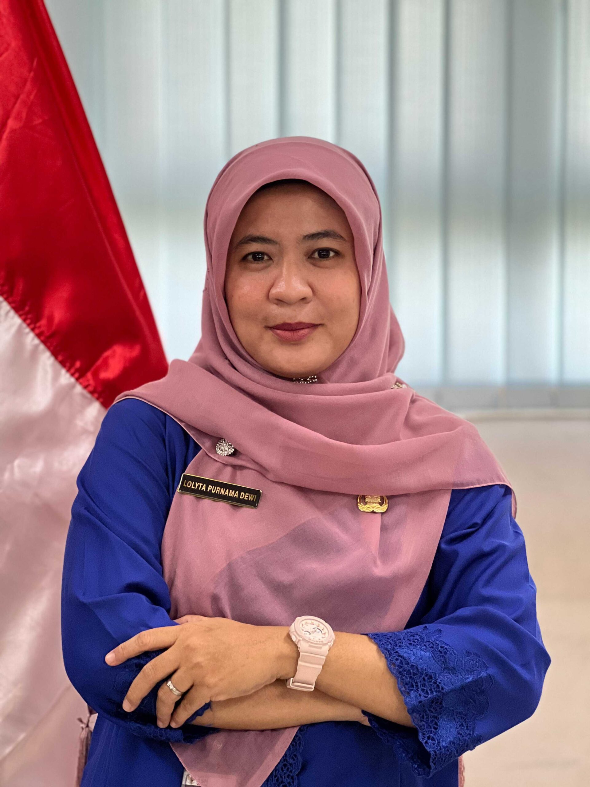 SMP Negeri 136 Jakarta — Lolita Purnama Dewi, S.Pd